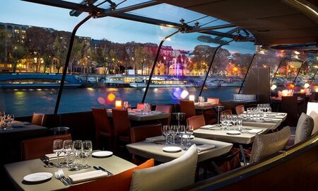 The best Seine River Dinner Cruise in Paris • Come to Paris