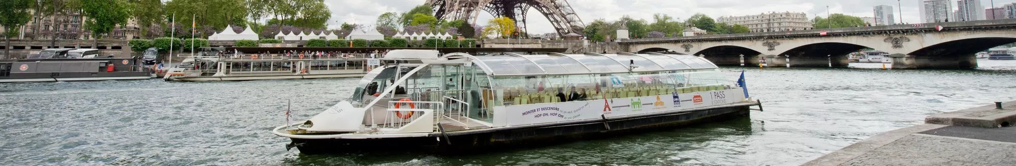 Batobus, river Seine shuttle boat tickets • Come to Paris