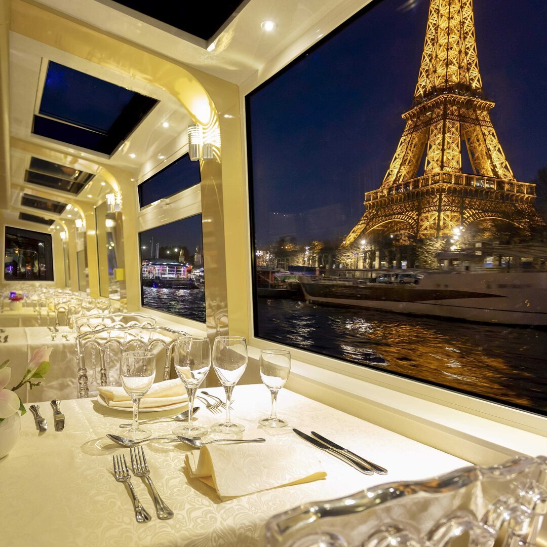Dîner-Croisière à Paris à bord de la Péniche Tosca • info tarifs et ...