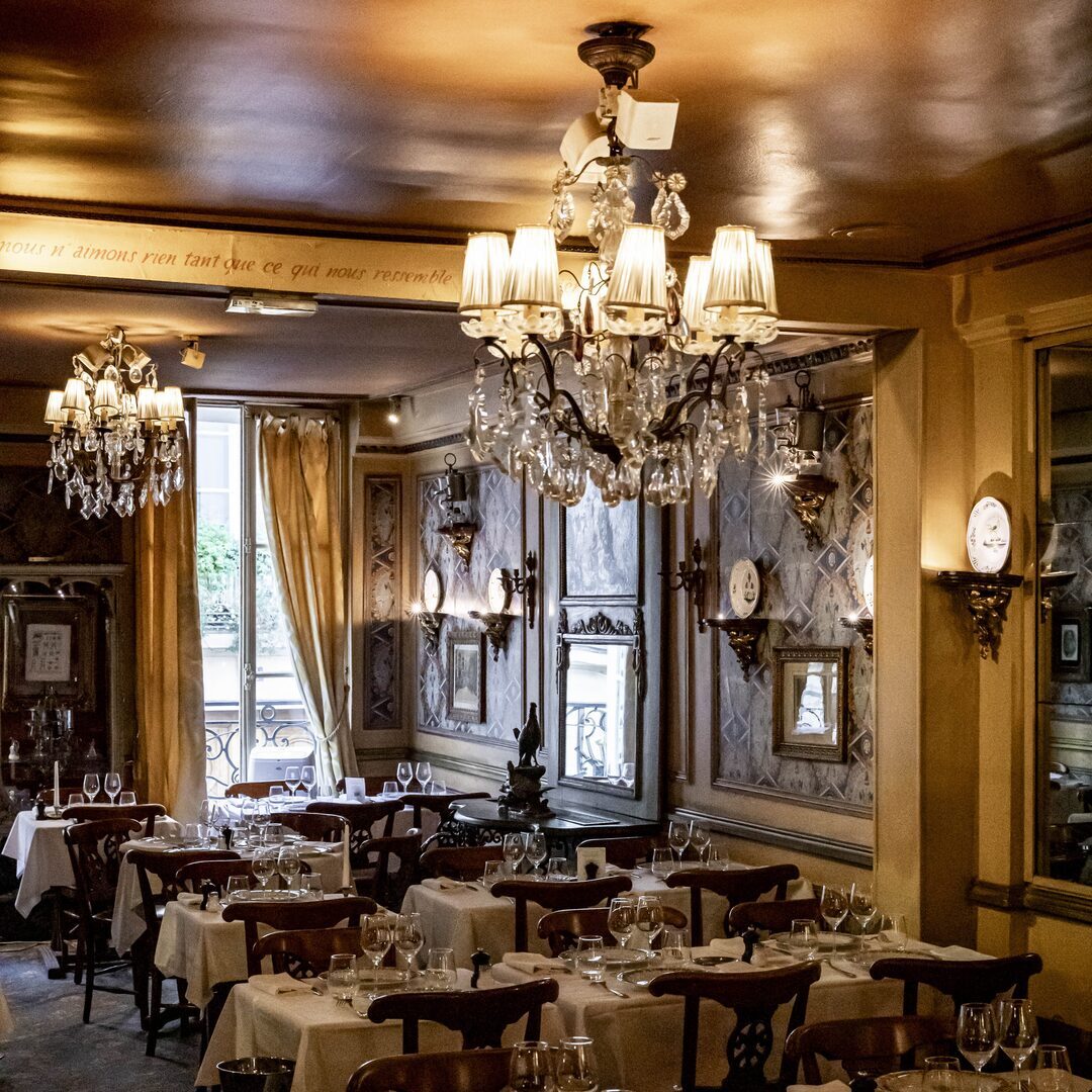 Saint-Valentin au Procope : Une Soirée Romantique dans le Plus Ancien ...