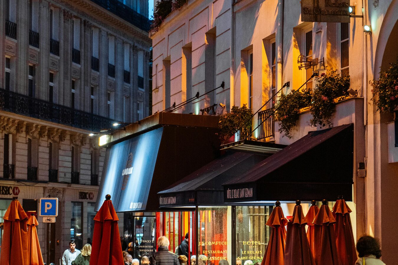 Où faire la fête à Paris le soir ? Guide des meilleures adresses • Come ...