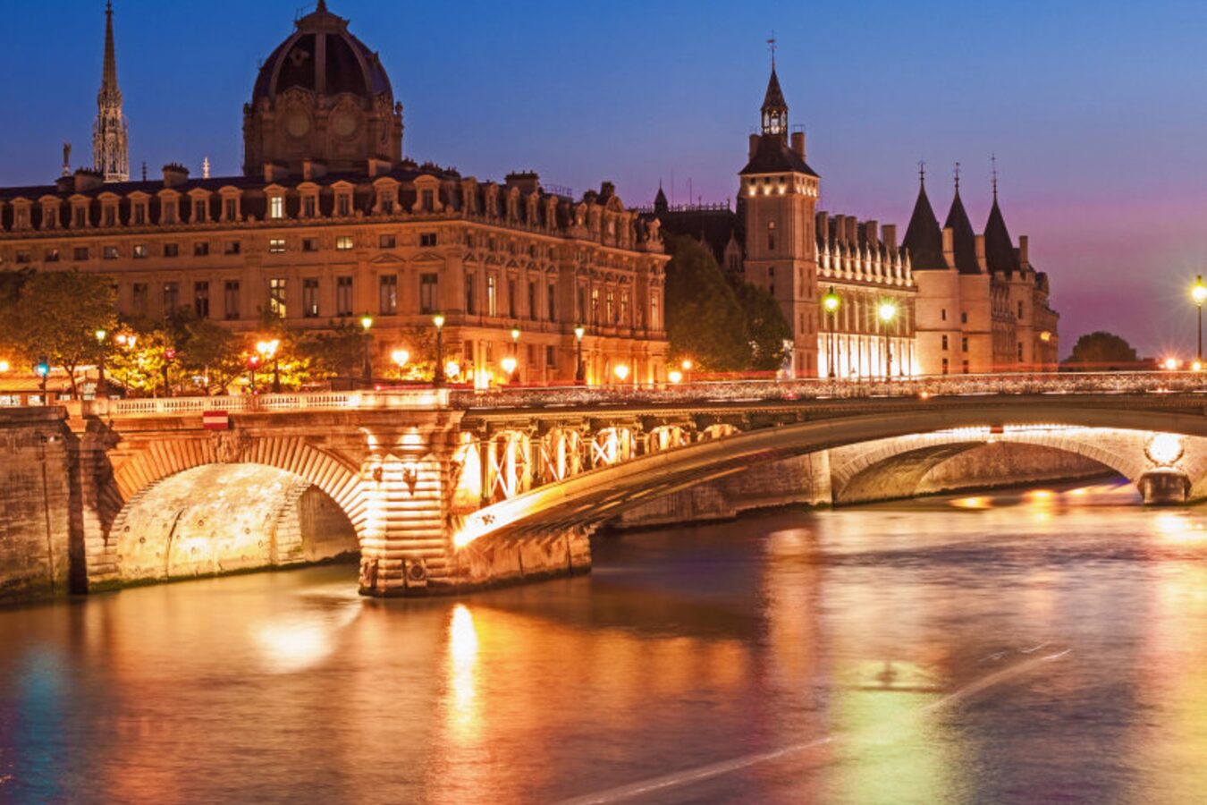 Calendario degli eventi sportivi a Parigi {12_ANNO}