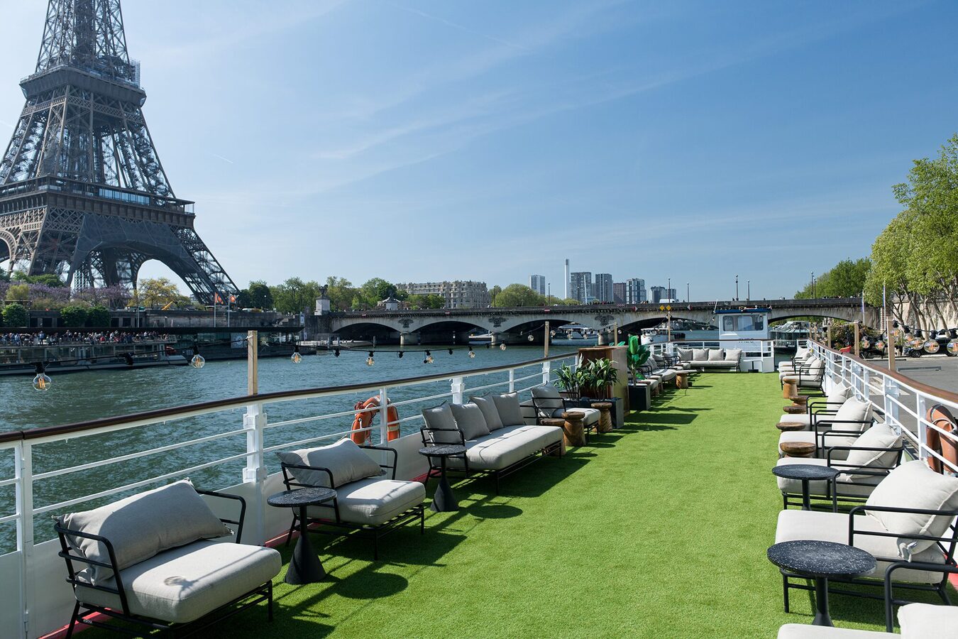 Bateaux Parisiens • Tarifs, horaires et réservation des croisières