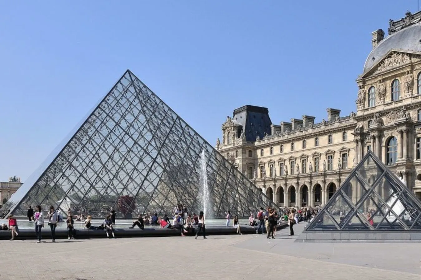 Monuments of Paris: Discover the Top 14 Must-Sees