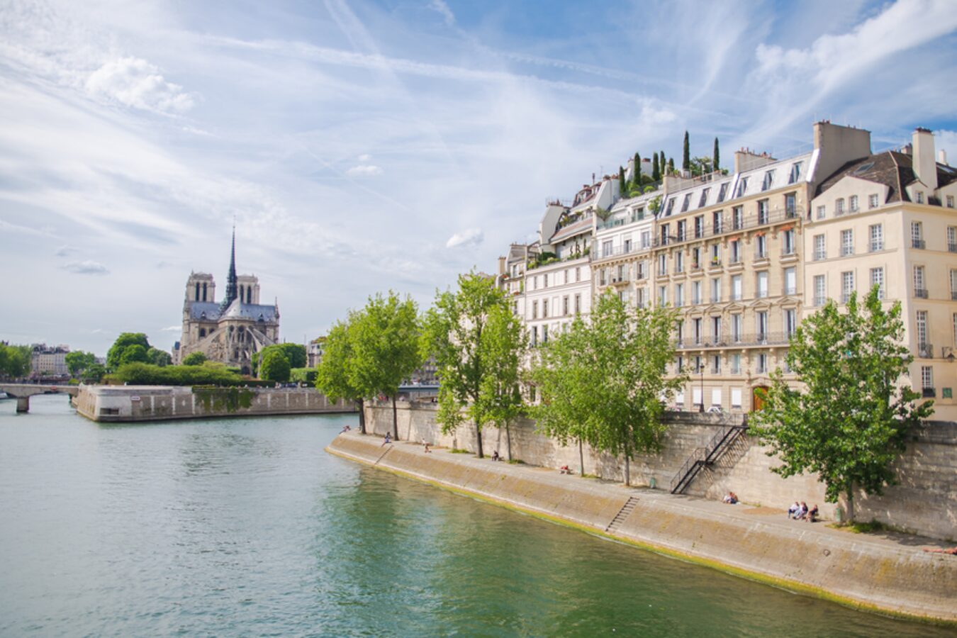 All the bike paths in Paris in 2025: Complete guide