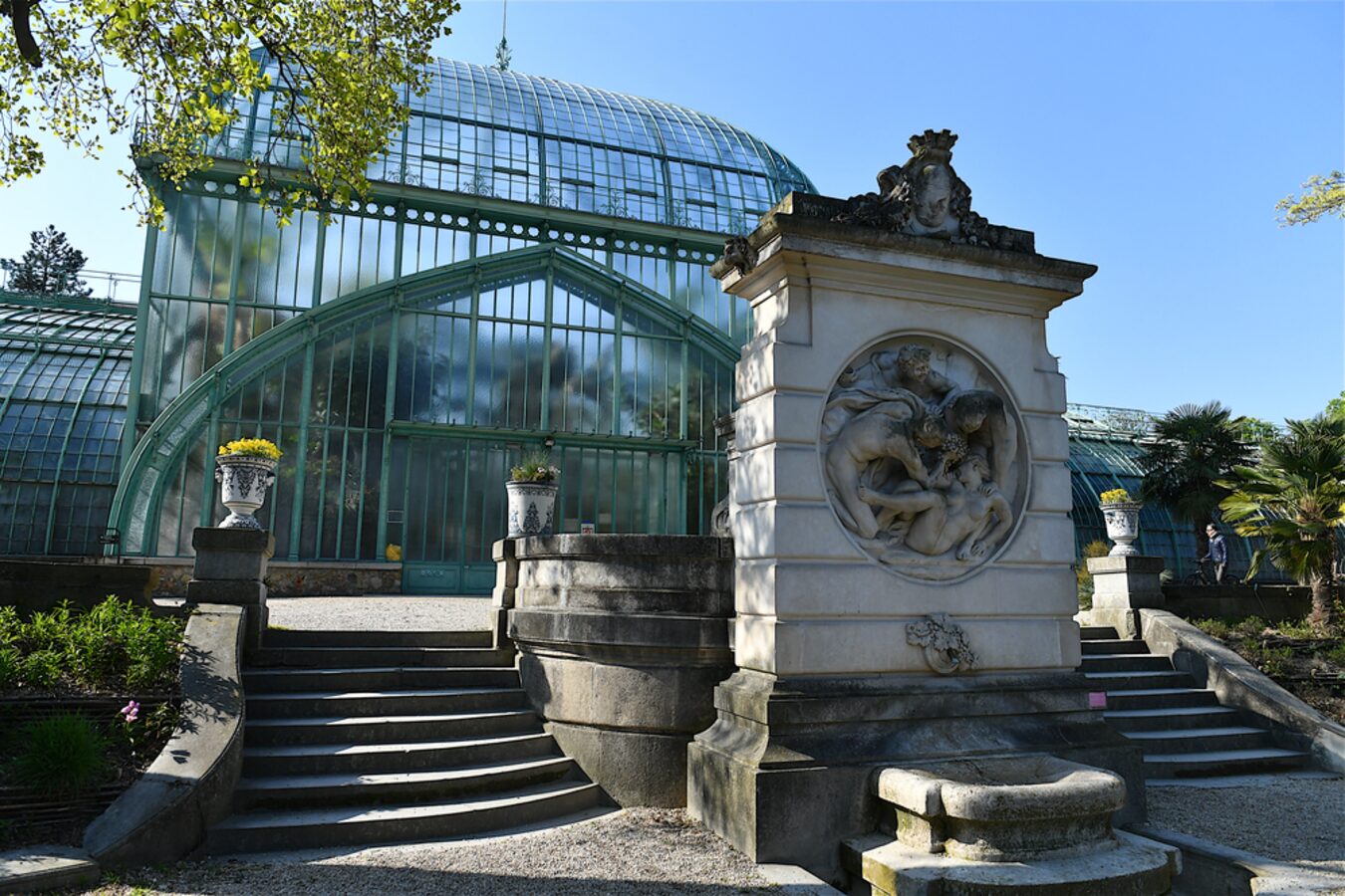 Auteuil district in Paris: Walks, History, and Access