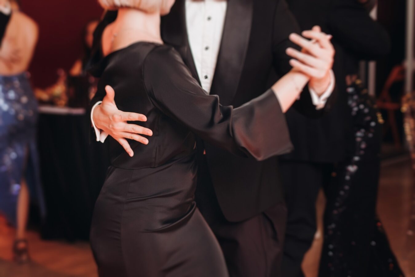 Où faire la fête à Paris le soir ? Guide des meilleures adresses • Come ...