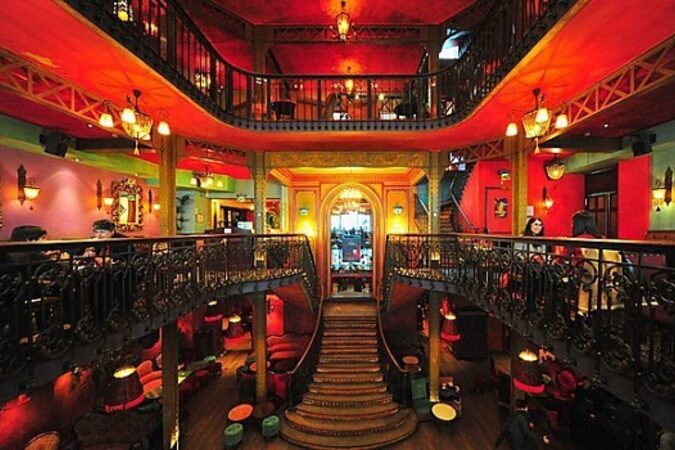 Dancing in Paris: The 10 Best Places and Events 2025 • Come to Paris