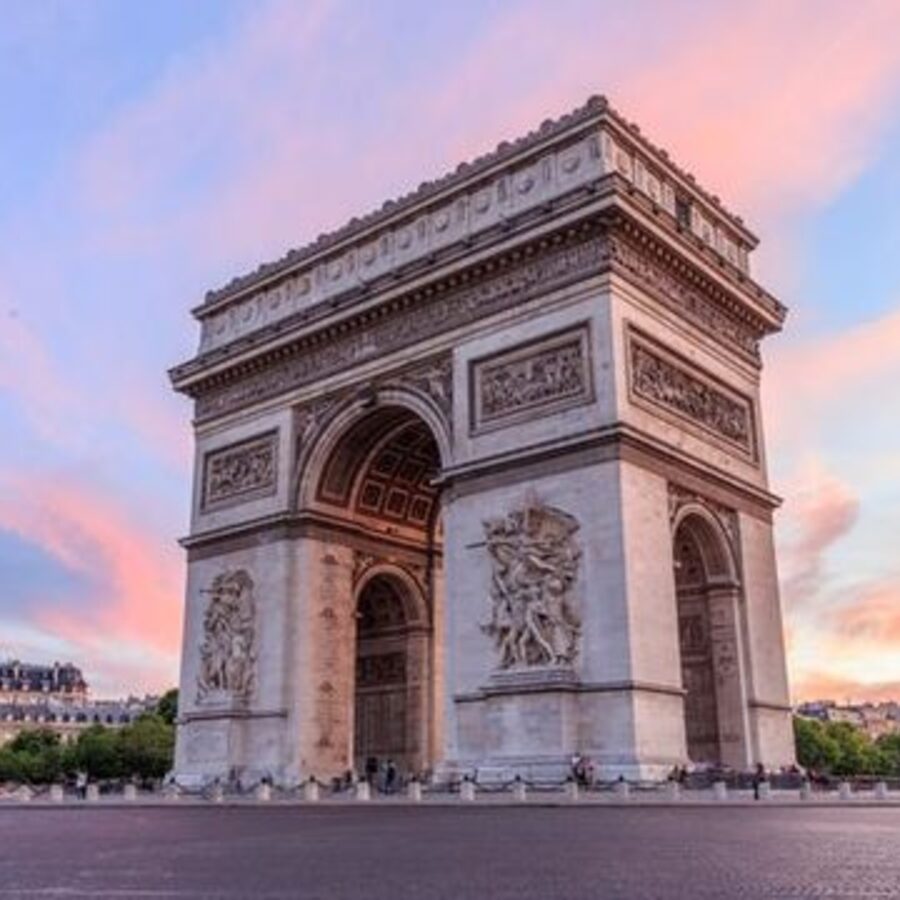 Arc de Triomphe of Paris: History, Access, and Information • Come to Paris