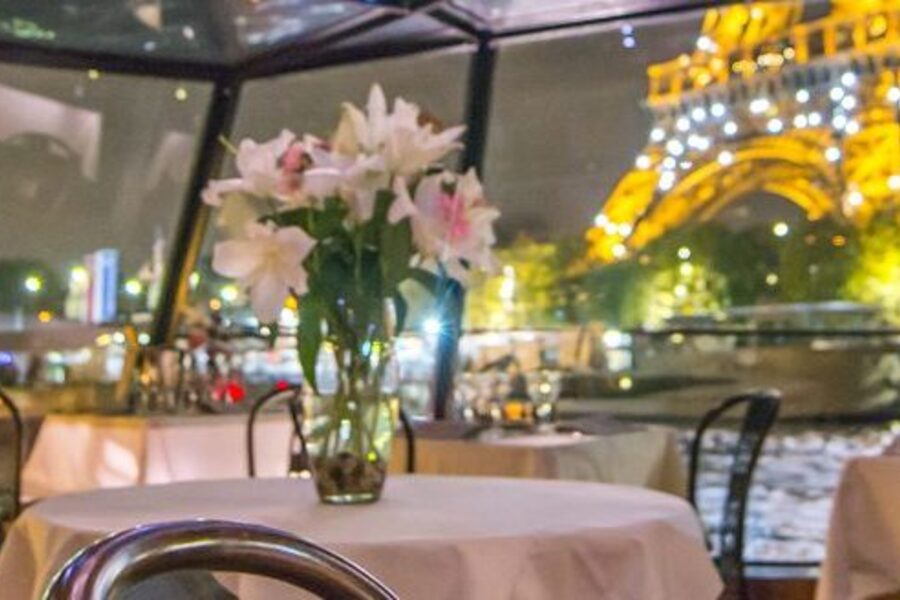 Seine River Dinner Cruise in Paris • Prices and Booking • Come to Paris