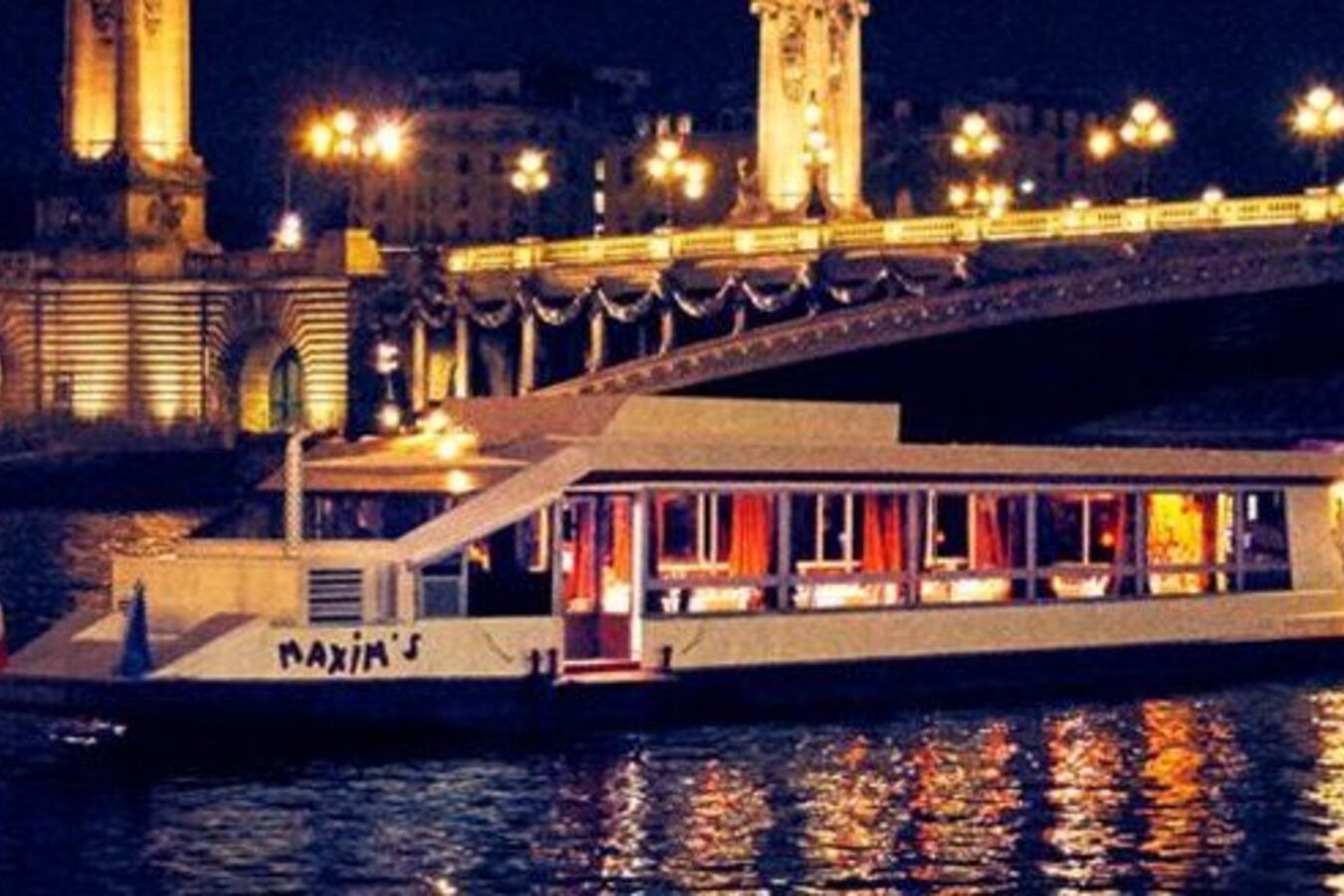 Seine River Dinner Cruise in Paris • Prices and Booking • Come to Paris